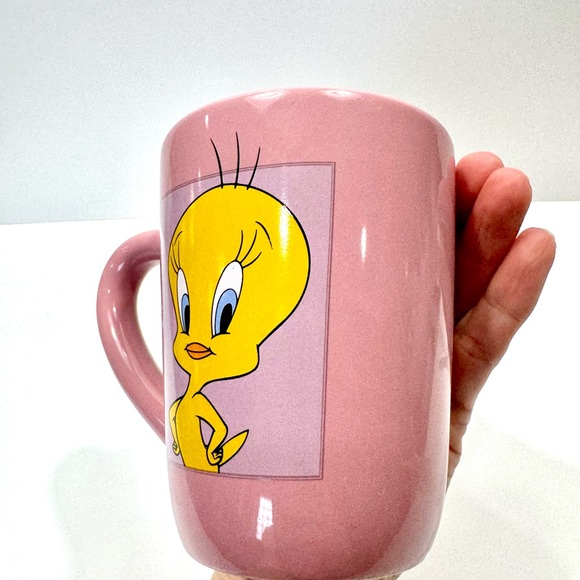 Warner Bros. | Dining | Warner Bros Studio Store Tweety Bird Coffee Mug ...